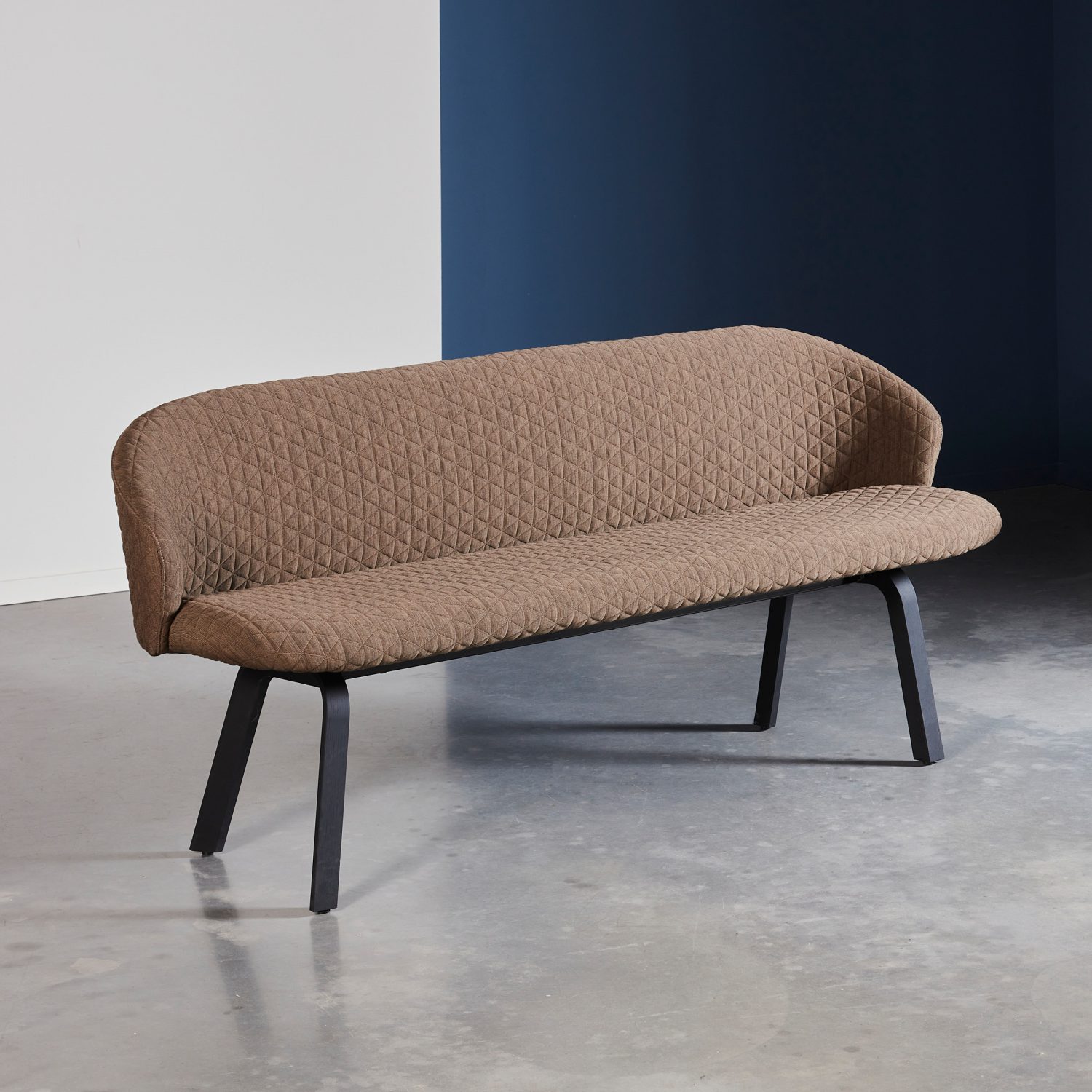 Close Bench 185 - Kasstoor | Sophisticated Amsterdam Living : Kasstoor ...