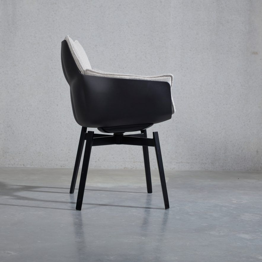 Husk Dining Chair - Kasstoor | Sophisticated Amsterdam Living ...